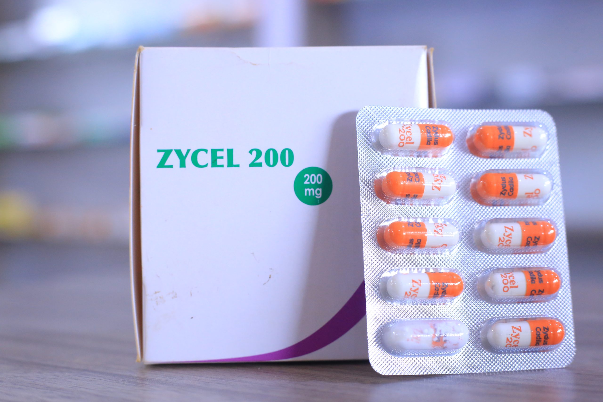 Zycel 200 mg Capsule – Health Okay Pharmacy